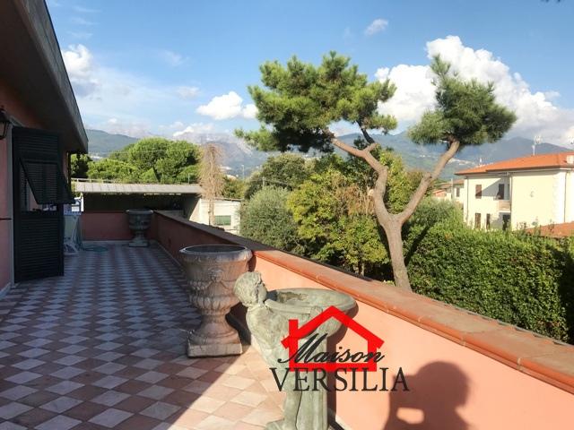 Porzione di casa in vendita a Massa