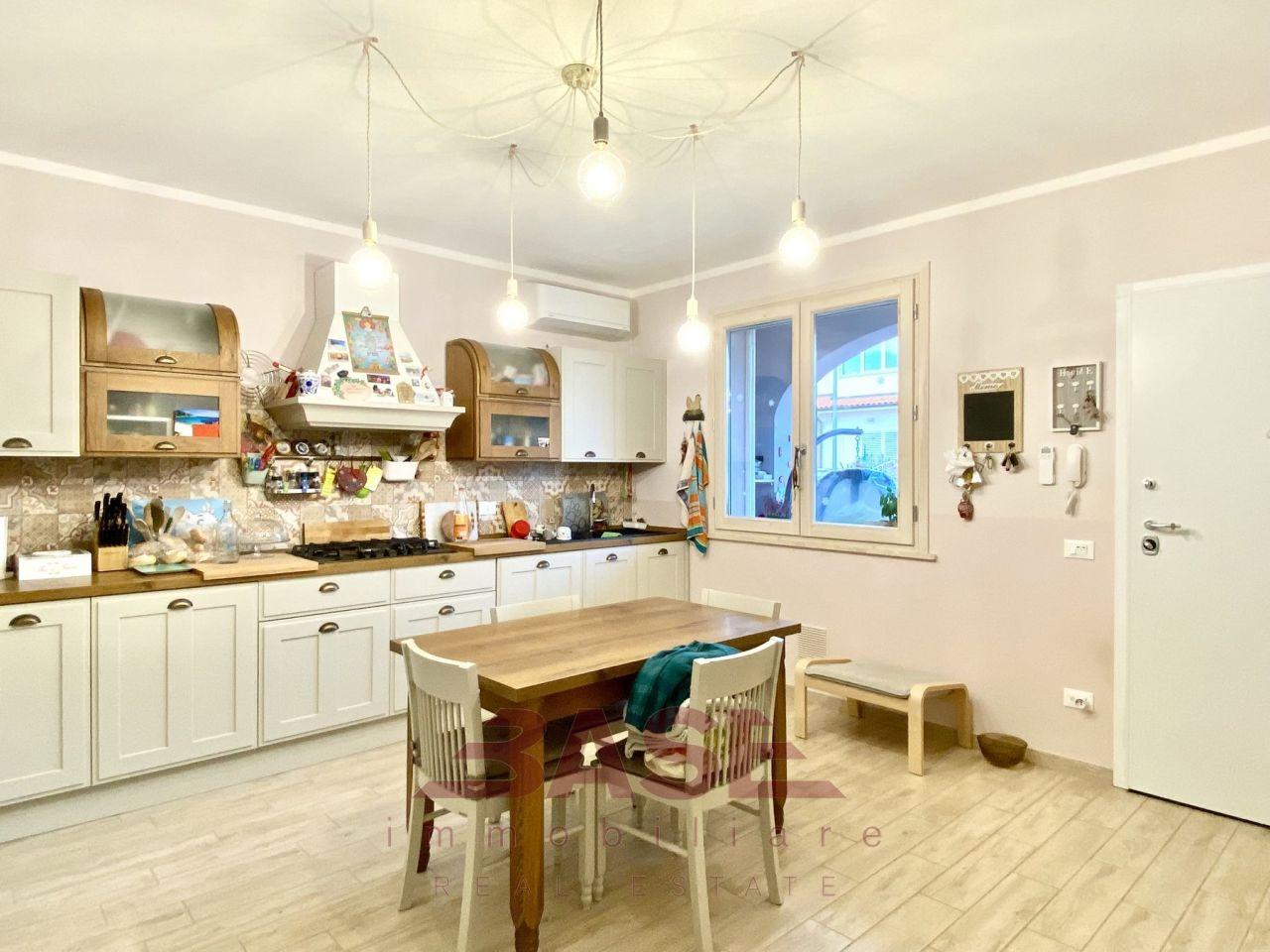 Appartamento in vendita a Montescudaio