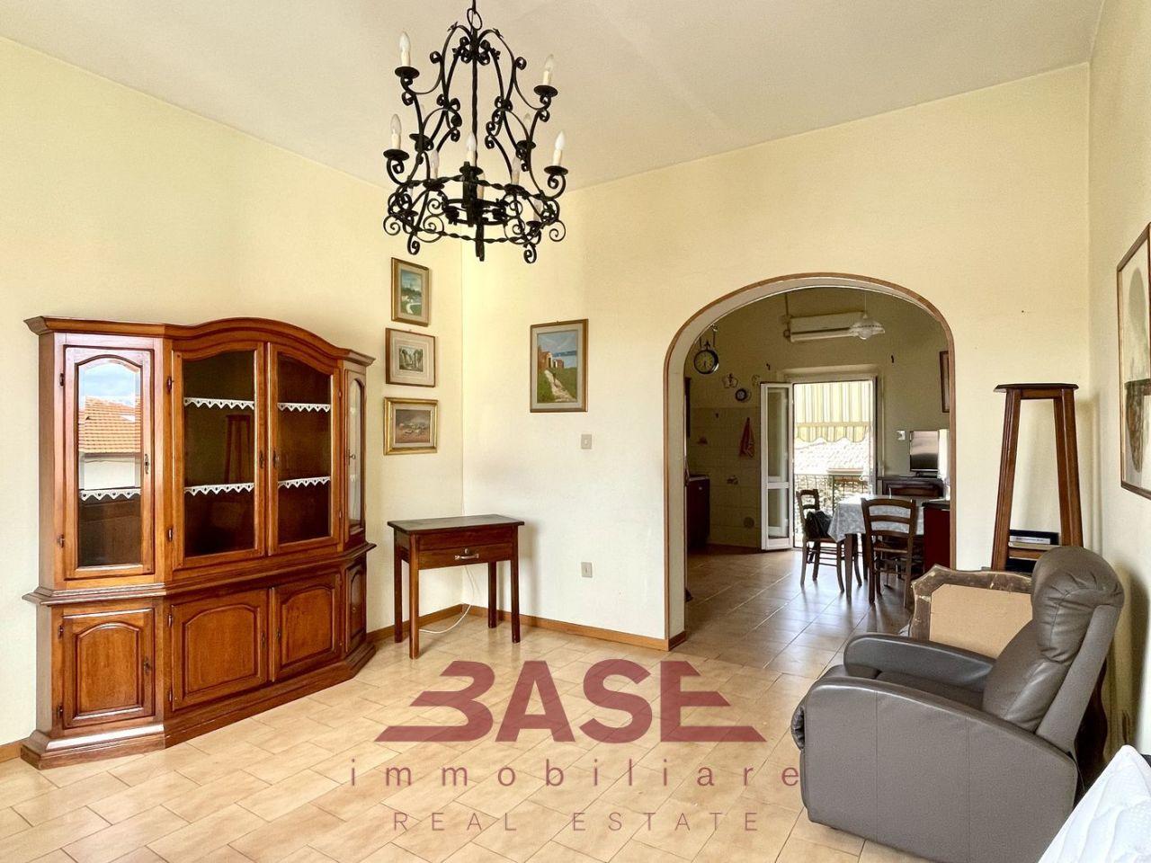 Appartamento in vendita a Cecina