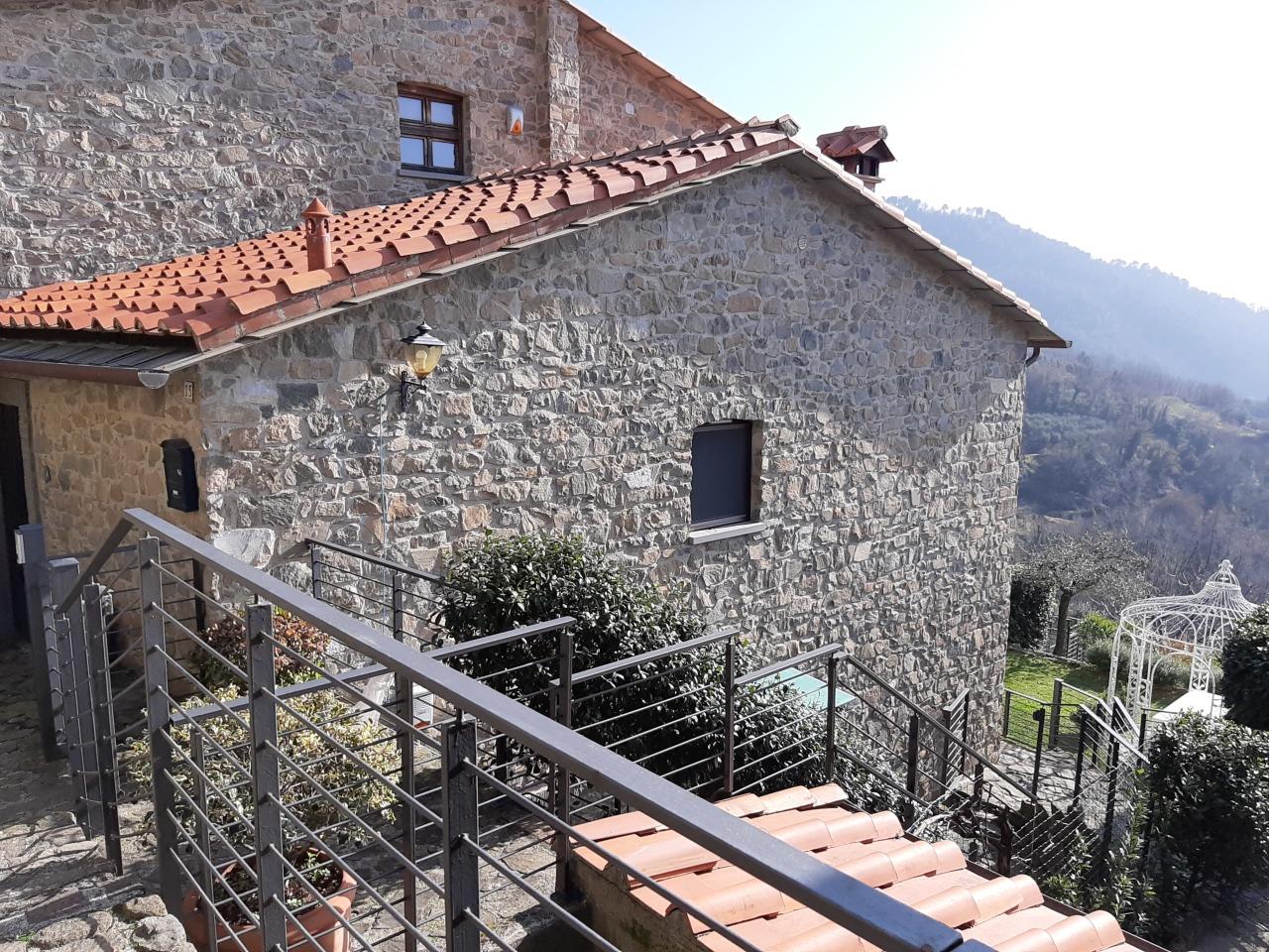 Casa indipendente in vendita a Fosdinovo