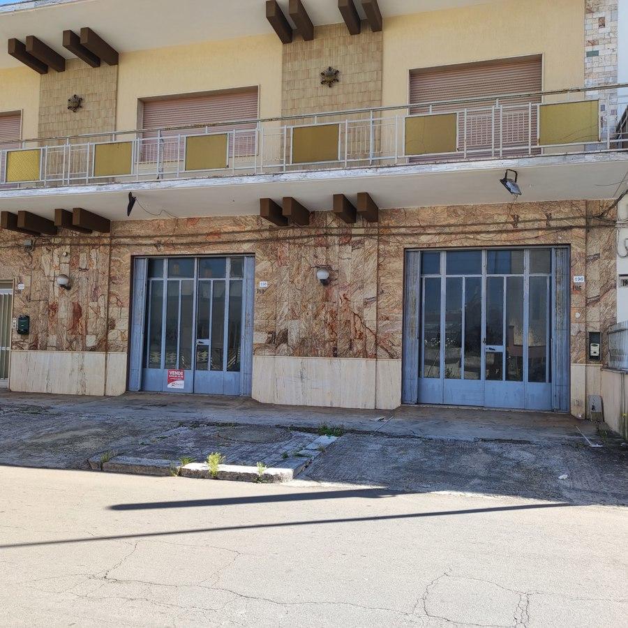 Negozio in vendita a Taurisano