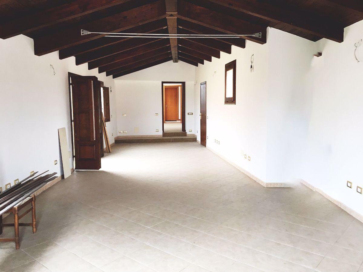 Ufficio in vendita a Oristano