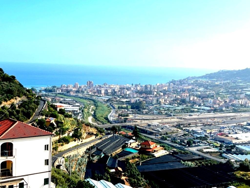 Appartamento in vendita a Castellaro