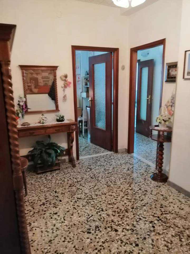 Appartamento in vendita a Taranto