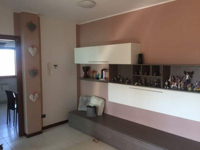 Appartamento in vendita a Tavazzano Con Villavesco