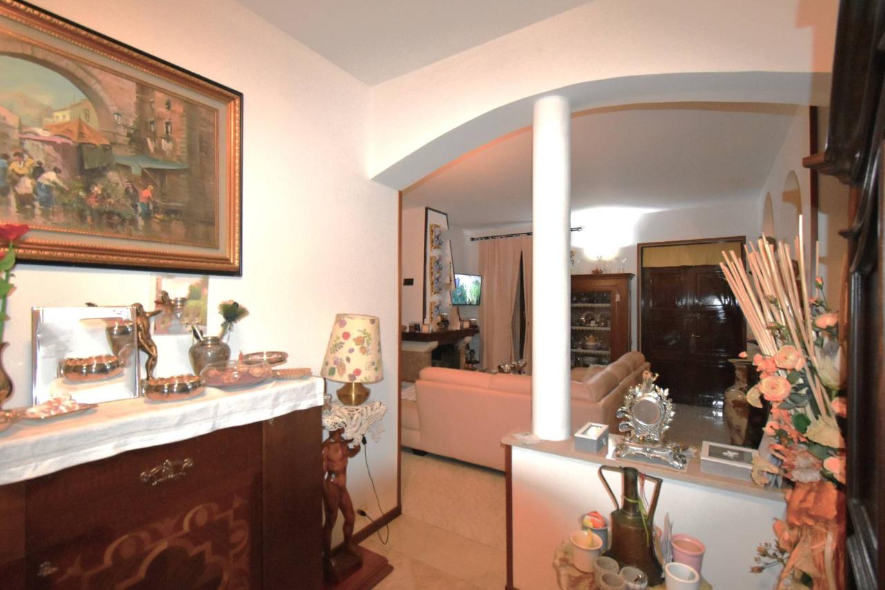 Casa indipendente in vendita a Bernareggio