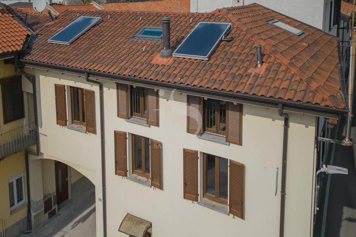 Appartamento in vendita a Ronco Briantino