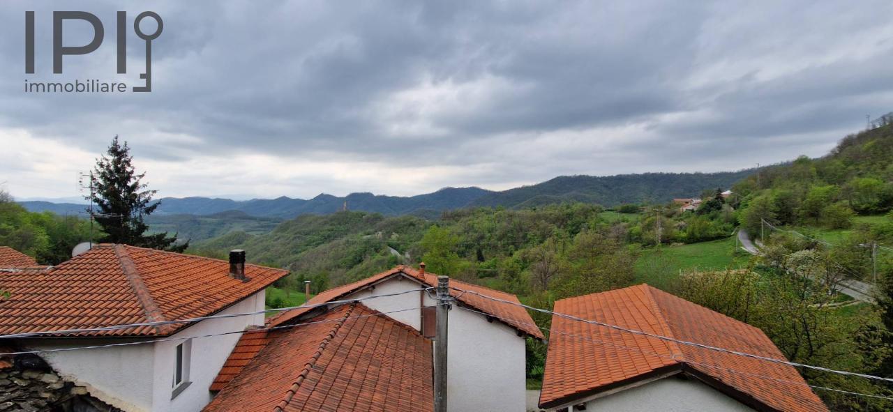 Rustico in vendita a Cairo Montenotte