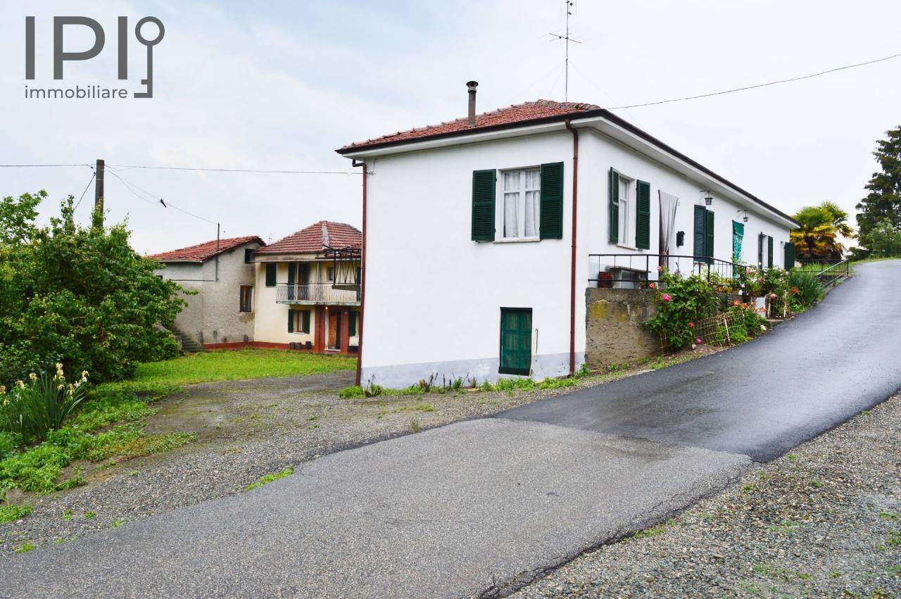 Rustico in vendita a Monastero Bormida
