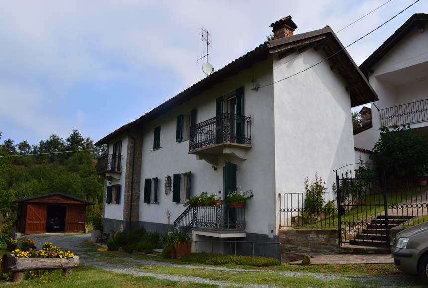 Villa in vendita a Cartosio