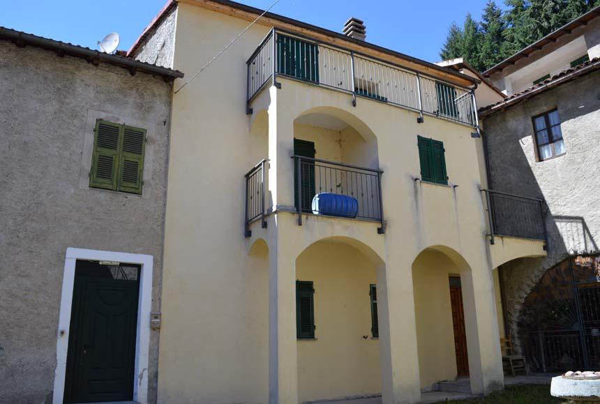 Appartamento in vendita a Murialdo