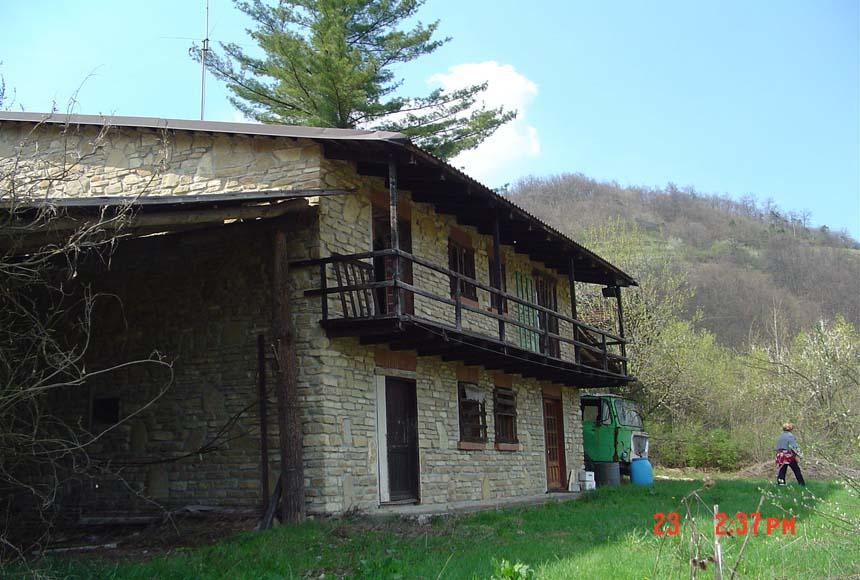 Rustico in vendita a Mombarcaro