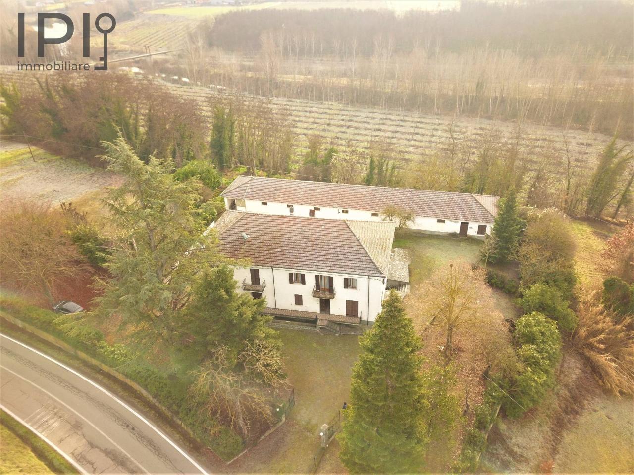 Villa in vendita a Sessame