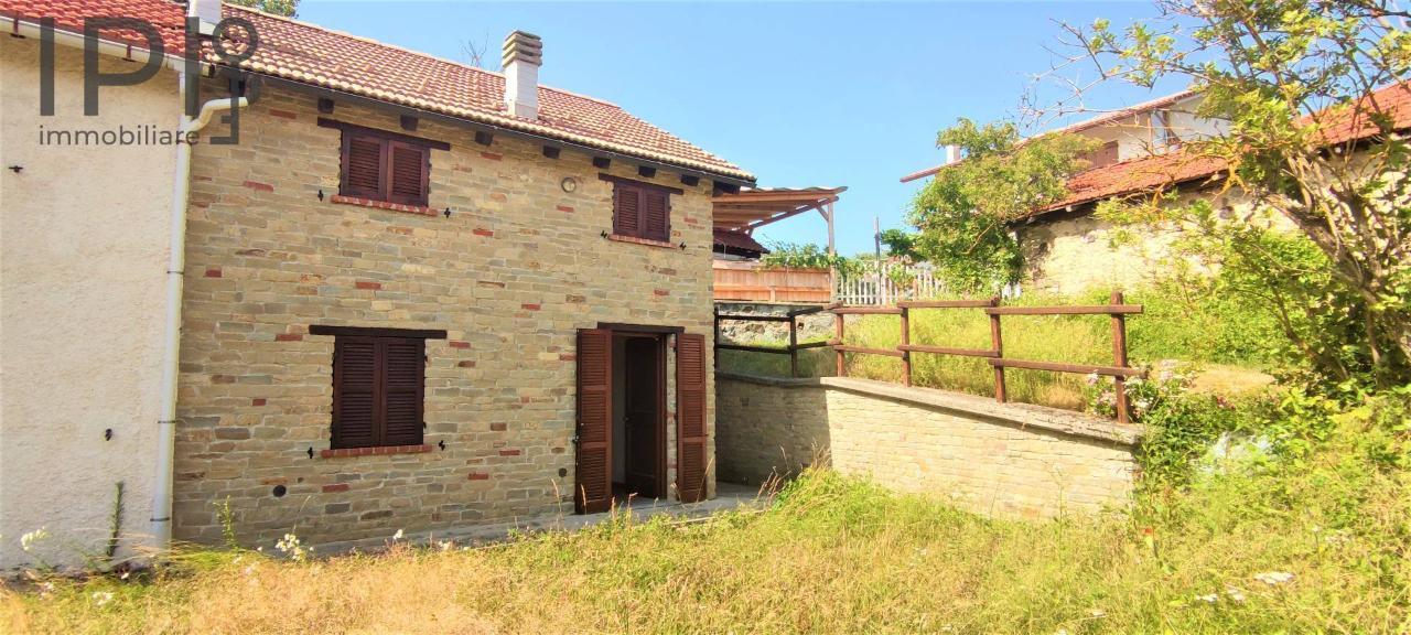 Casa indipendente in vendita a Giusvalla