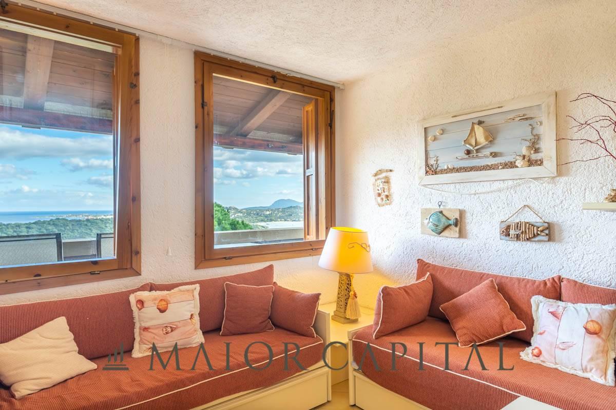 Trilocale in Viale Cugnana Verde 46/5, Olbia