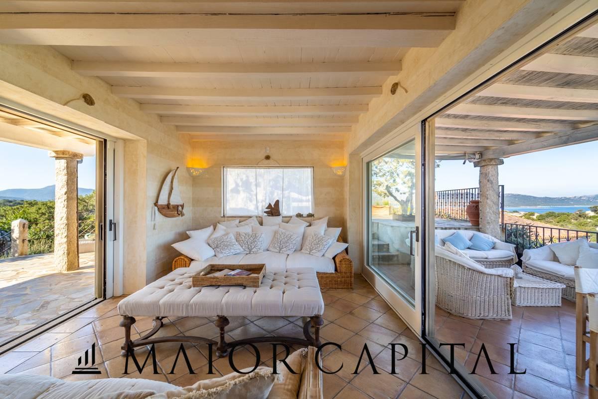 Villa in Via Croce del Sud, Olbia