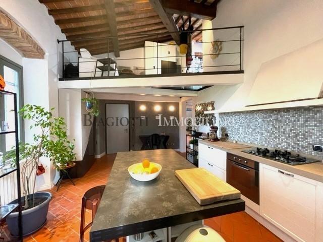 Appartamento in vendita a Livorno