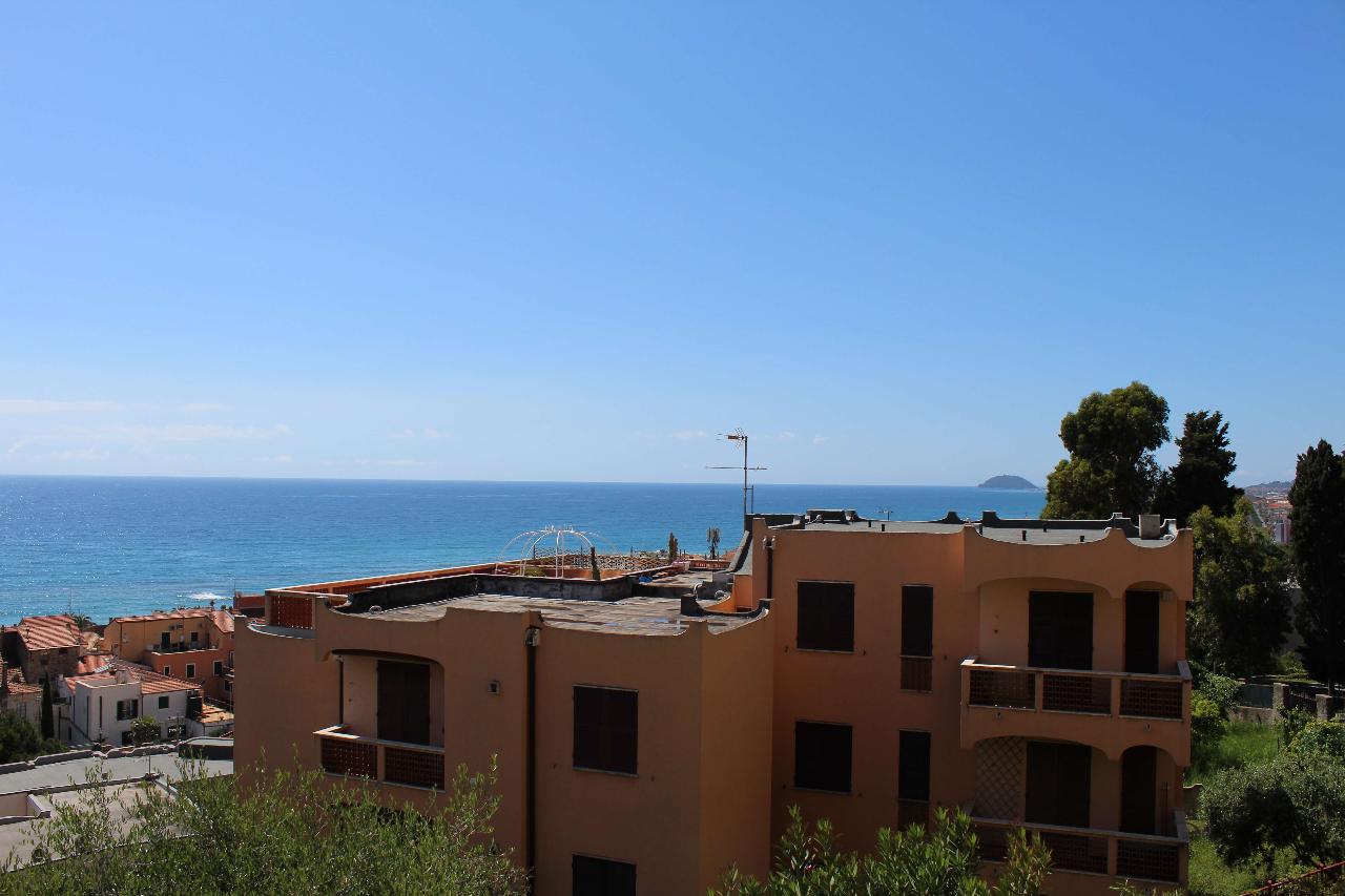 Appartamento in vendita a Ceriale