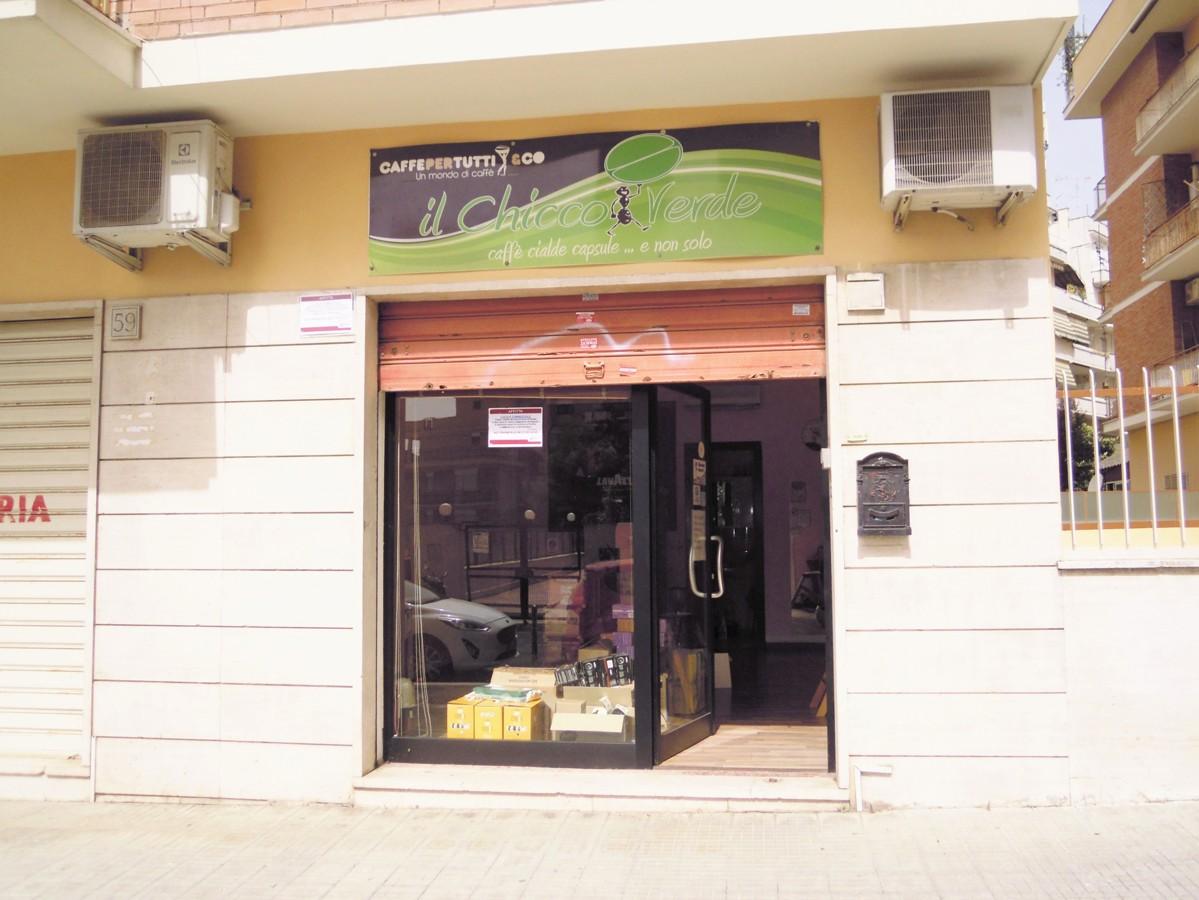 Negozio in affitto a Roma