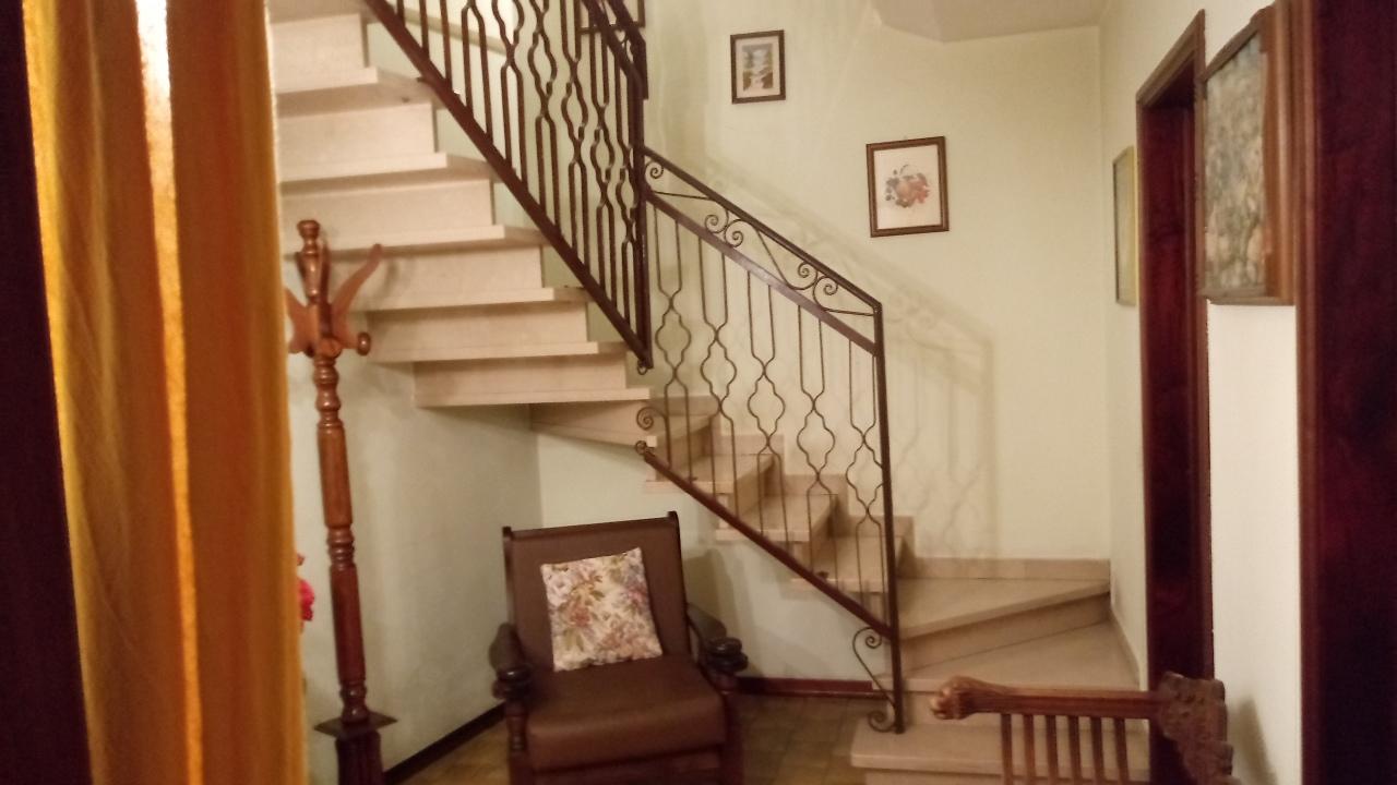 Casa indipendente in vendita a Lucca