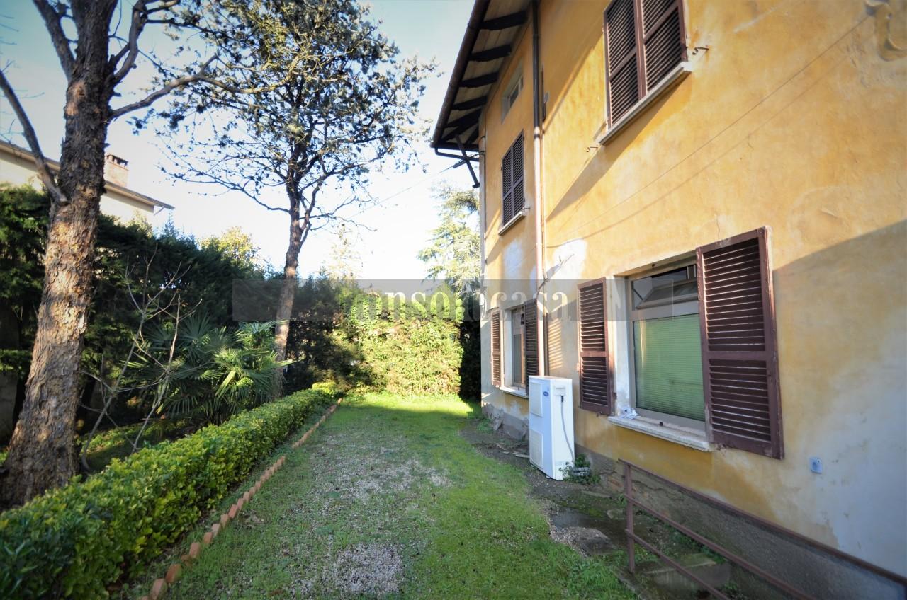 Casa indipendente in vendita a Perugia