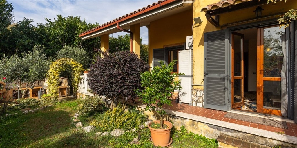Villa a schiera in vendita a Labico