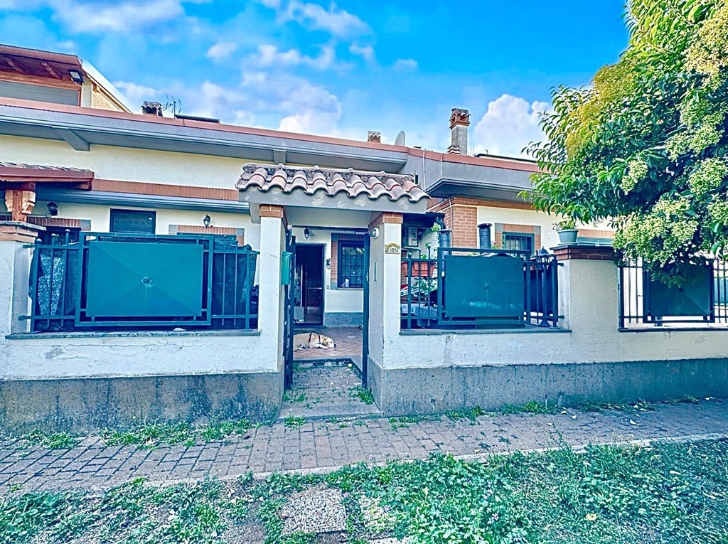 Villa a schiera in vendita a Roma