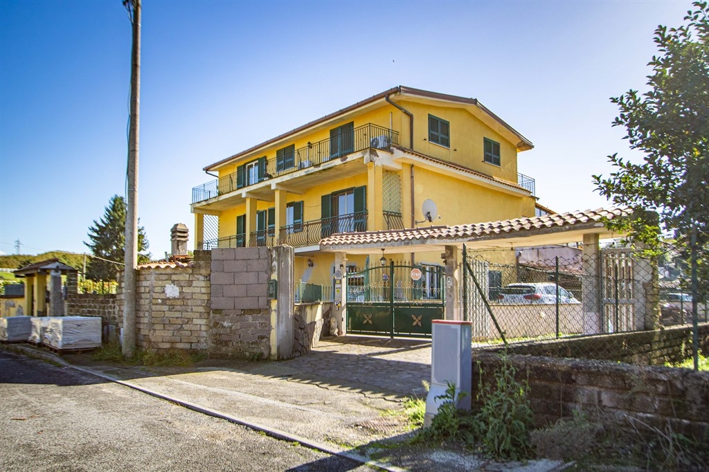 Appartamento in vendita a Labico