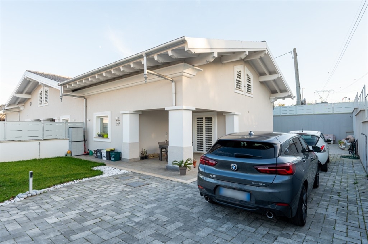 Villa in vendita a San Cesareo