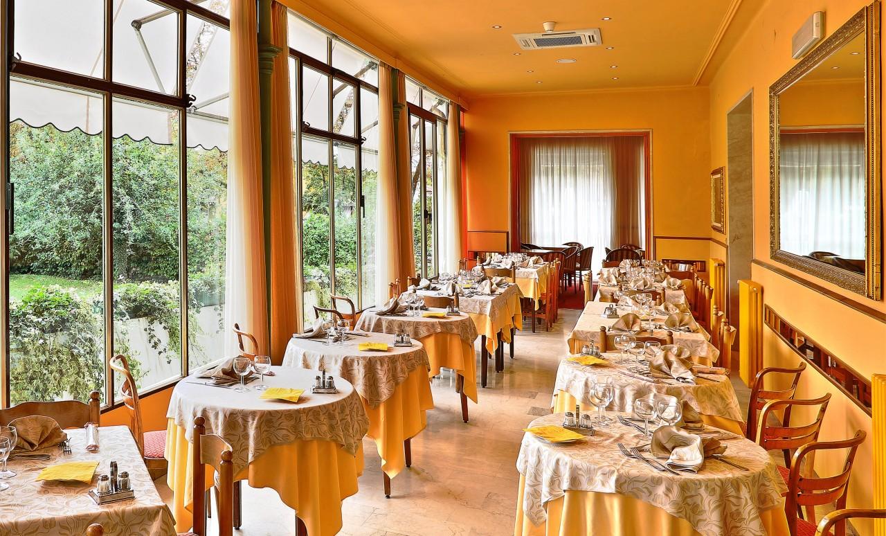 Negozio in vendita a Salsomaggiore Terme