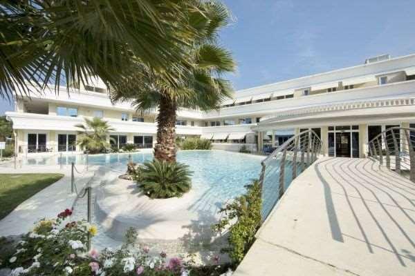 Appartamento in vendita a Desenzano Del Garda