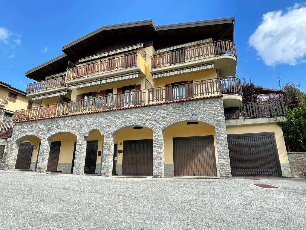 Appartamento in vendita a Roburent