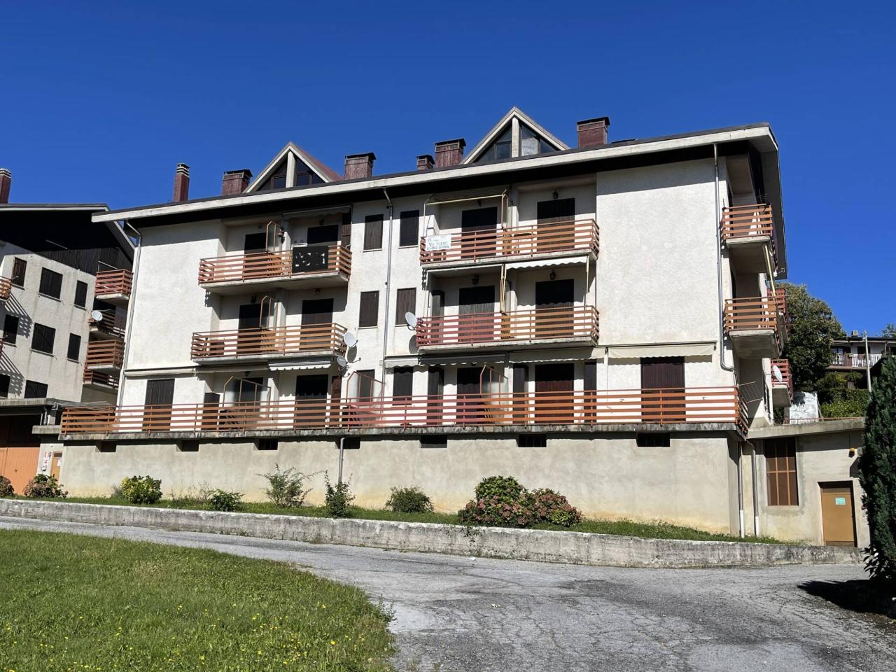 Appartamento in vendita a Roburent