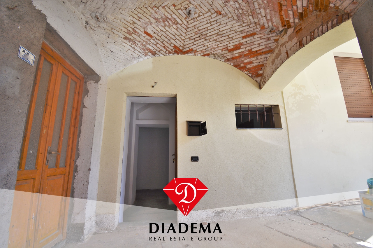 Appartamento in vendita a Castronno