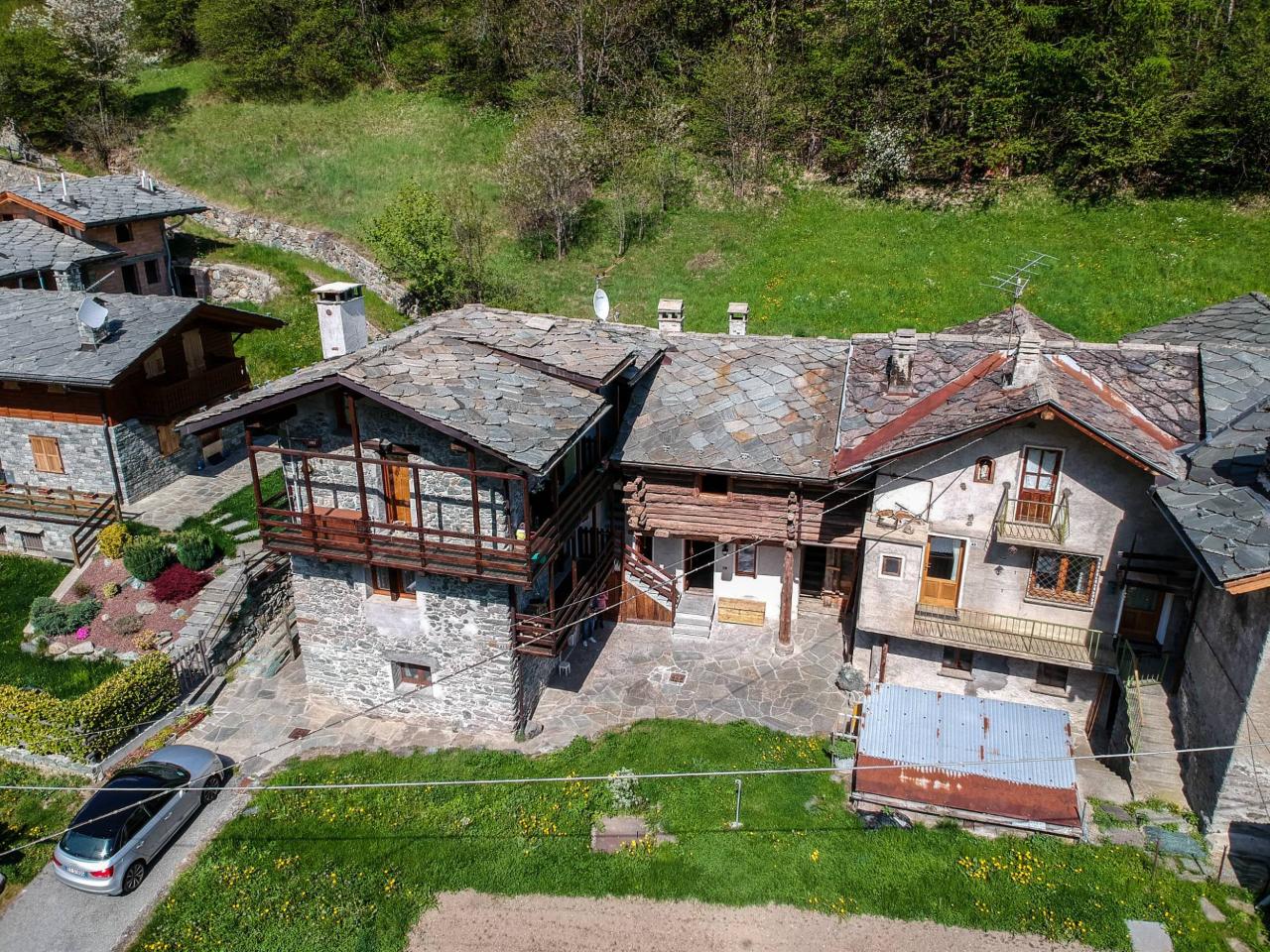 Appartamento in vendita a Brusson