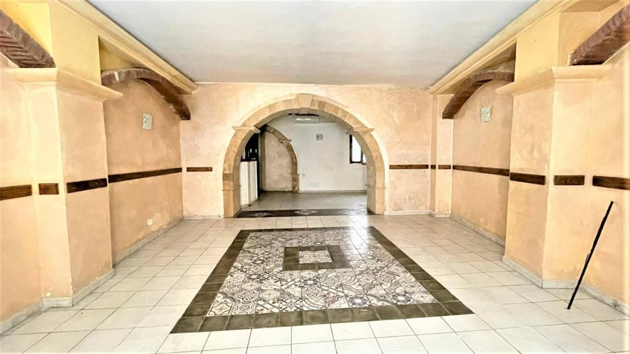 Negozio in affitto a Siracusa