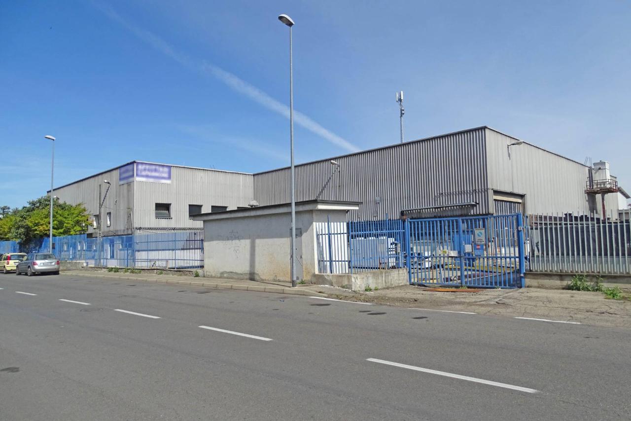 Capannone in vendita a Beinasco