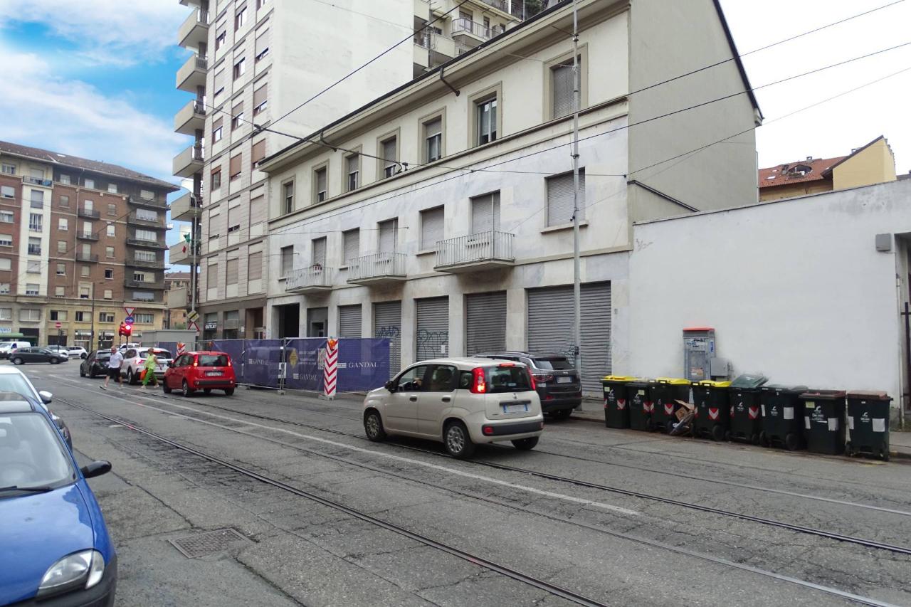 Negozio in affitto a Torino
