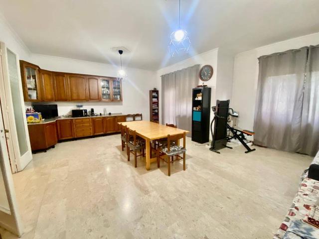 Appartamento in vendita a Comacchio viale dei Lecci