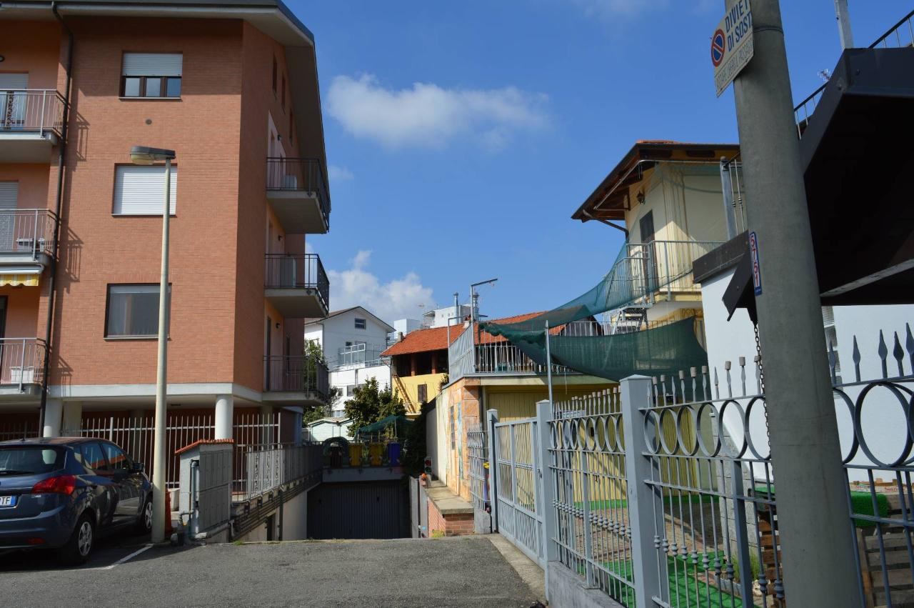 Box in vendita a Cirie'