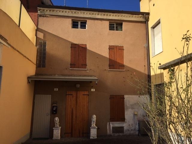 Villa a schiera in vendita a Montechiarugolo