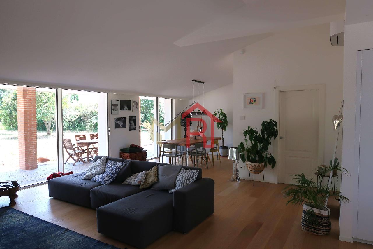 Villa unifamiliare in vendita a Colle Umberto