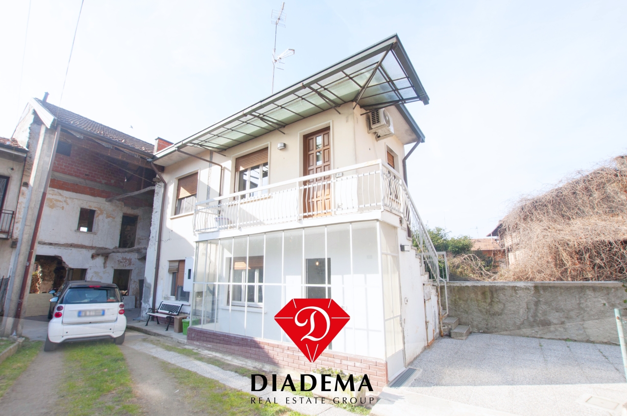 Porzione di casa in vendita a Mornago