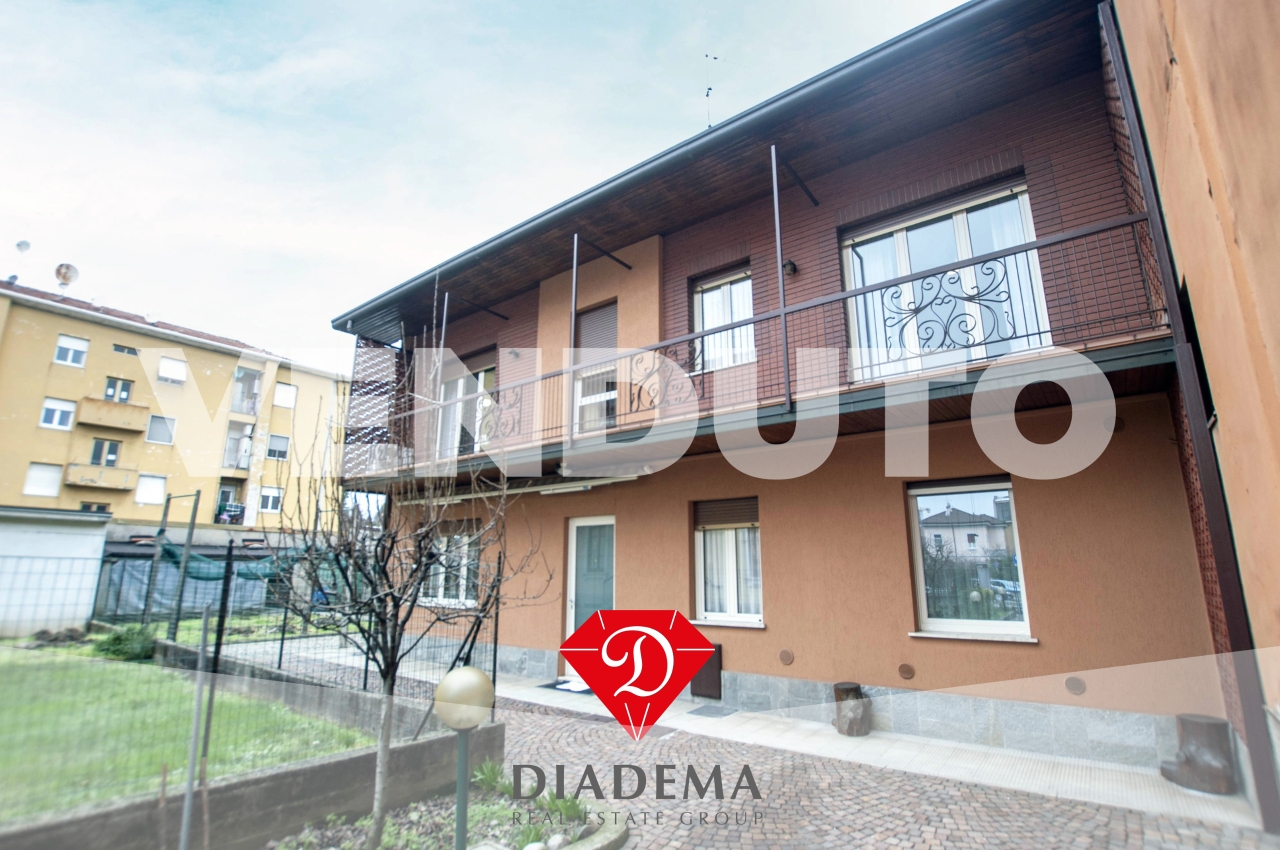 Casa indipendente in vendita a Gallarate