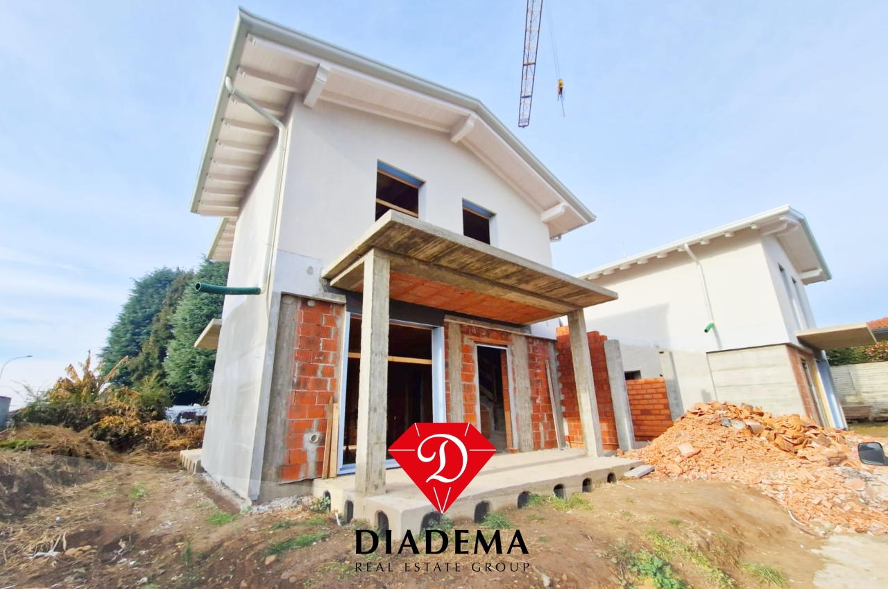 Villa unifamiliare in vendita a Arsago Seprio