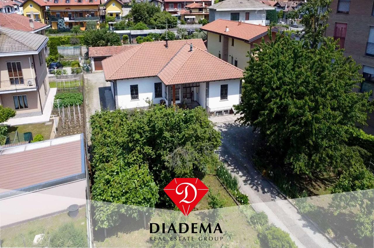 Villa unifamiliare in vendita a Somma Lombardo