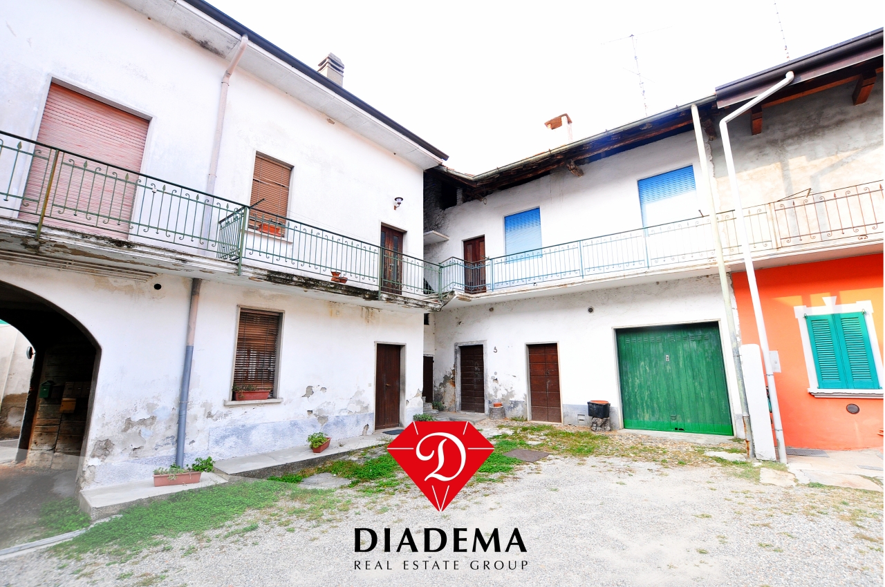 Porzione di casa in vendita a Mornago