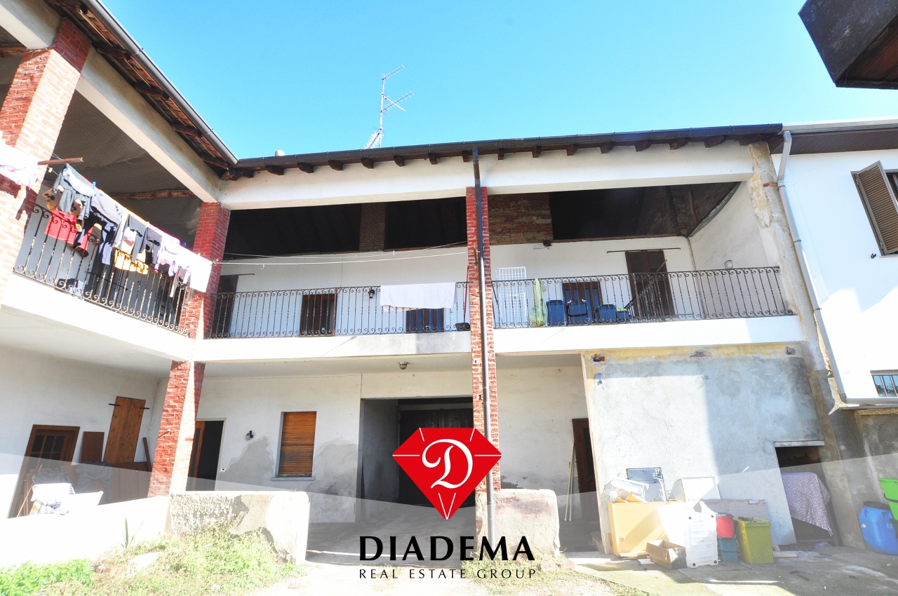 Appartamento in vendita a Besnate