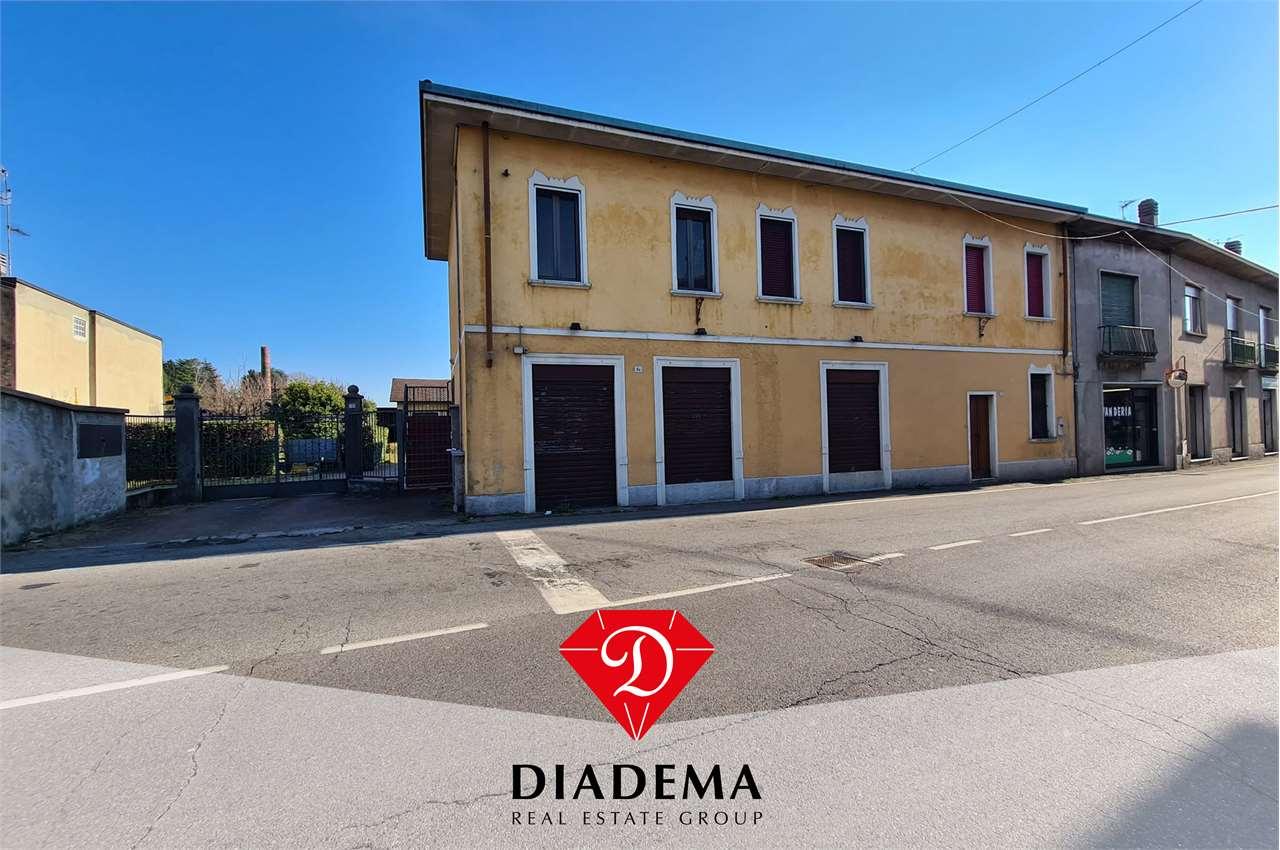 Negozio in affitto a Besnate