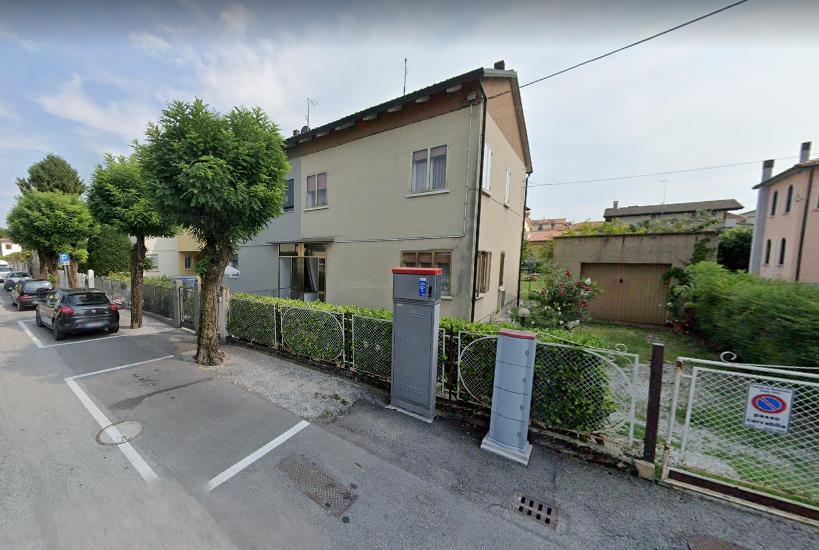 Villa in vendita a Monticello Conte Otto